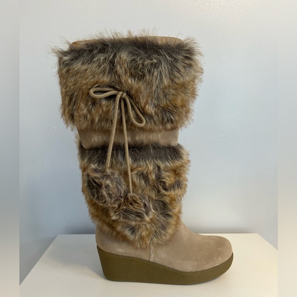 Report | Shoes | Report Faux Fur Boots | Poshmark